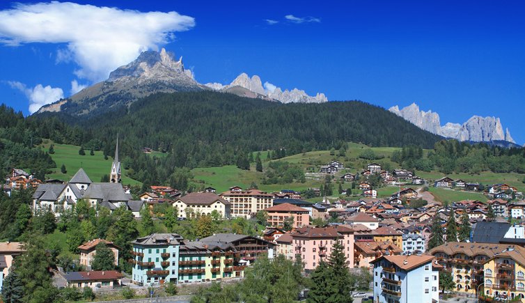 Moena Hotels Apartments And Other Accommodations Trentino Italy